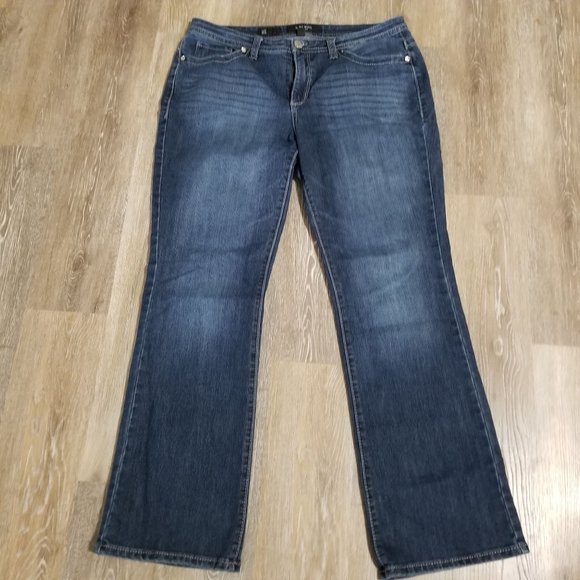 Nine West | Jeans | Nine West 4 Embellished Button Back Pocket Bootcut ...